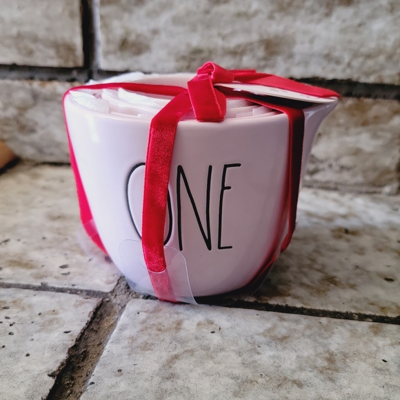 Rae Dunn | Kitchen | Htf 224 Rae Dunn Pink Heart Valentine Measuring ...